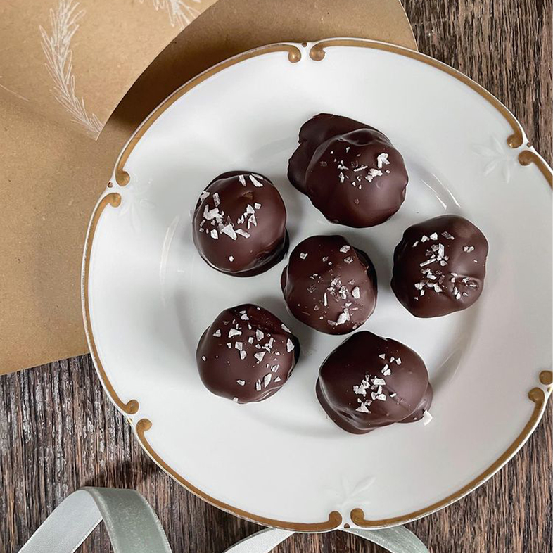 Tryfflar med kikärtor och dadelsirap - Recept | Sevan